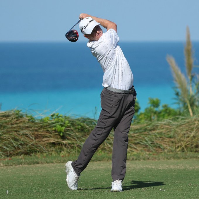 Adam Long sets record of 69 consecutive fairways hit | The DONG-A ILBO