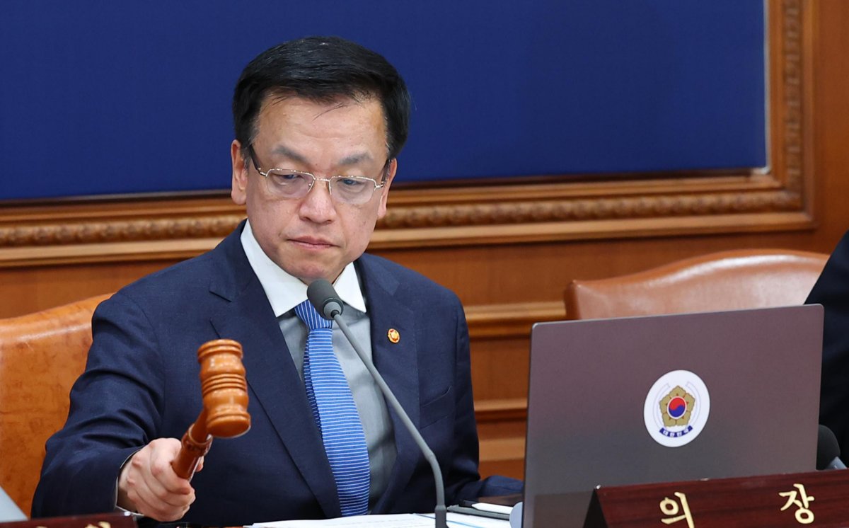 Acting Pres. vetoes special prosecutor’s act on Myeong Tae-gyun | The ...