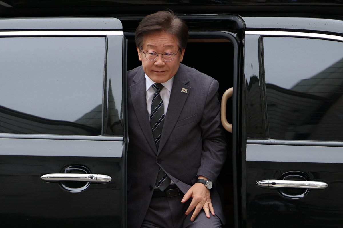 Former Democratic Get together Chief Lee Jae-myeong Faces Costs of ...