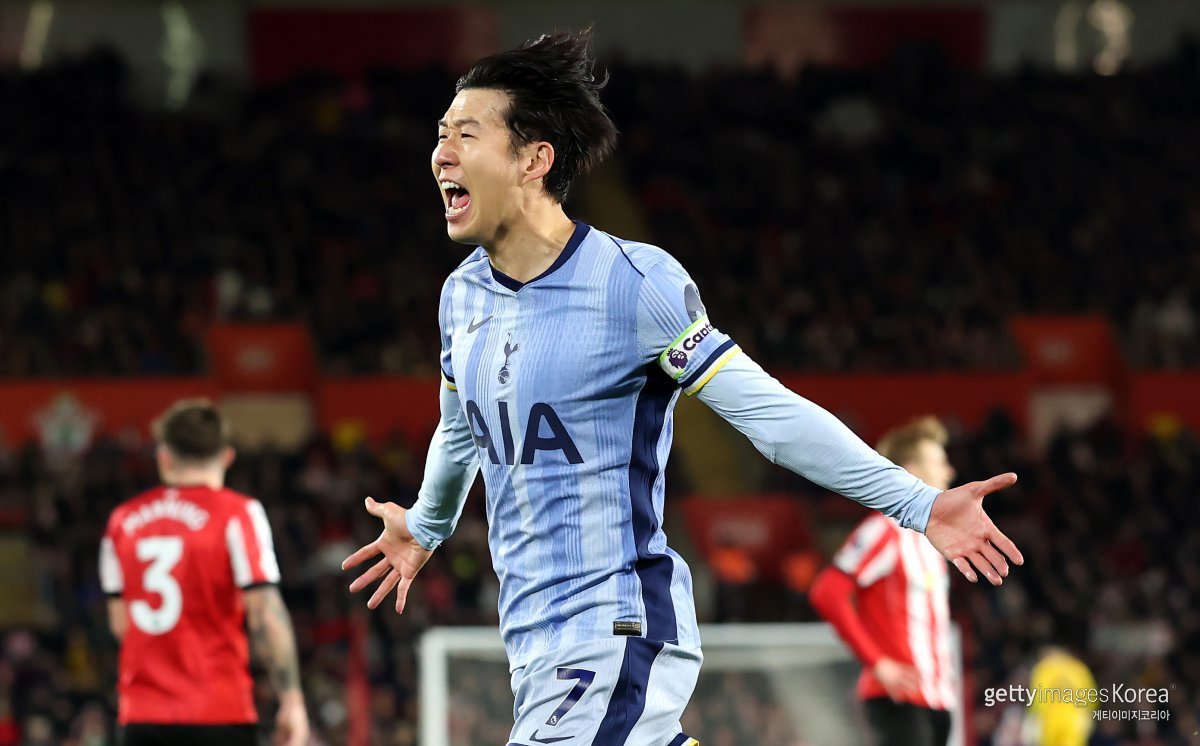 45분 뛰고 ‘1골 2도움’ 손흥민, EPL 16라운드 베스트11 선정｜스포츠동아