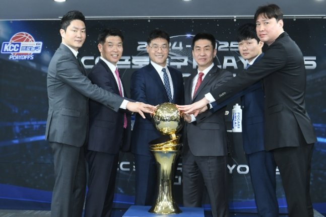 [KBL PO 미디어데이] 1-2위는 ‘여유’-3-6위는 ‘결연’, 챔피언 트로피 향한 6개팀의 의지｜스포츠동아