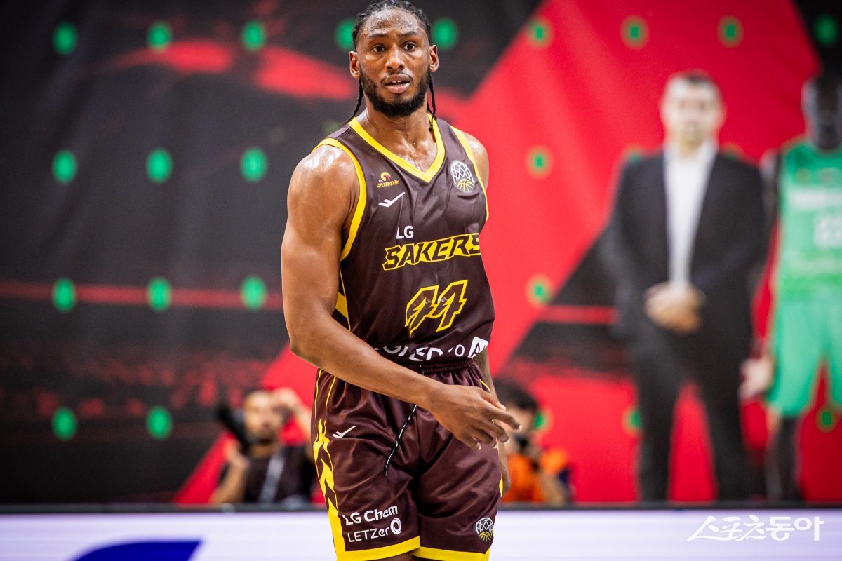 ‘KBL 챔피언‘ ’LG, BCL 첫 경기서 타오위안에 16점차 패배…외국인선수 폴리캡 15점・13R｜스포츠동아