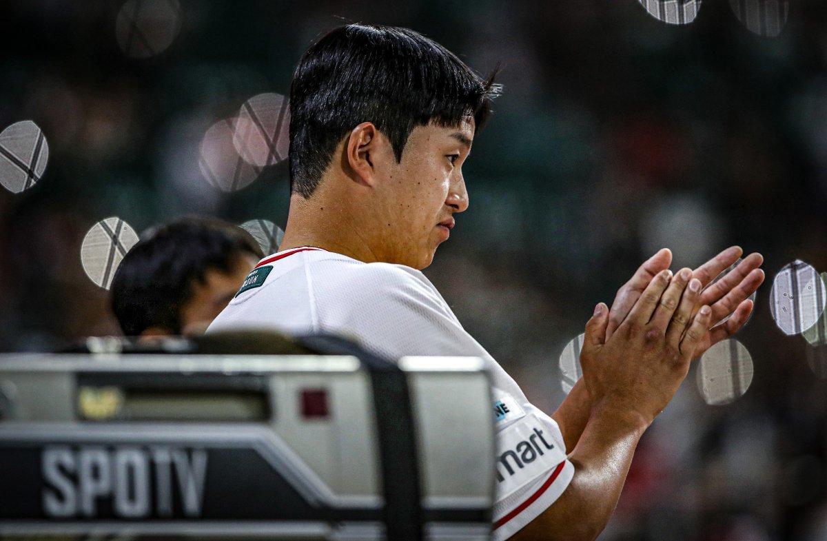 “KBO를 짊어져야 하지 않을까”…SSG와 韓야구 위해 중요할 조형우의 성장 [SD 광주 브리핑]｜스포츠동아