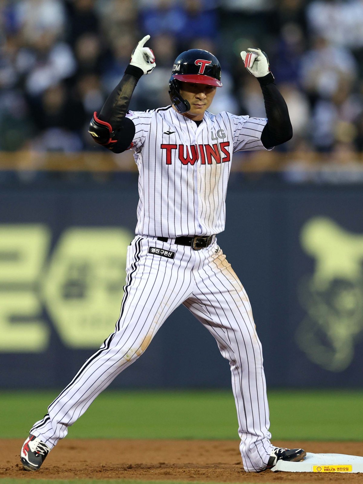 KS MVP까지 반등했다…견고해지는 LG 센터라인, 타선 이끄는 오지환·박해민·신민재｜스포츠동아